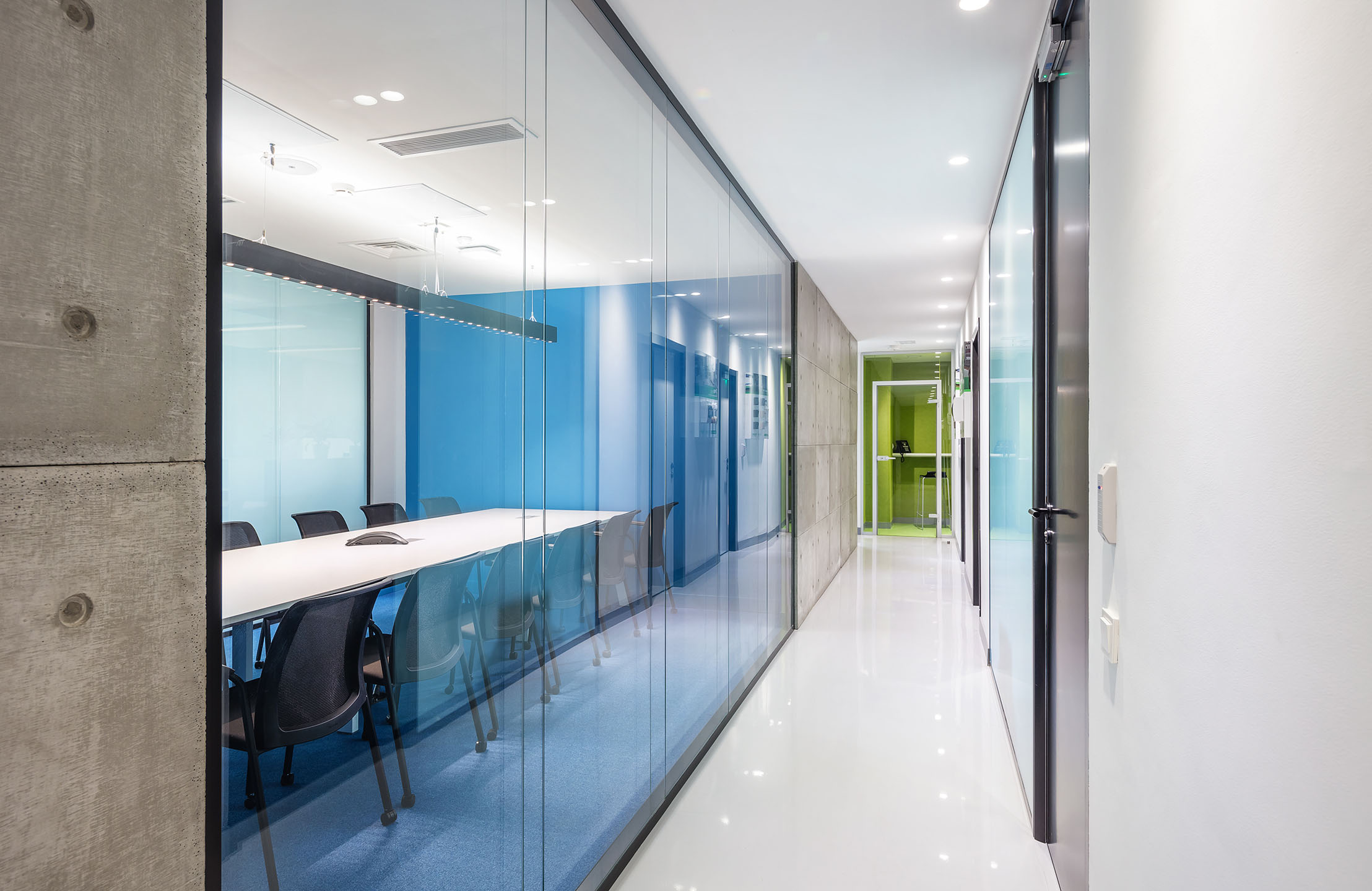 Schneider Electric - BUCK high quality LED lighting