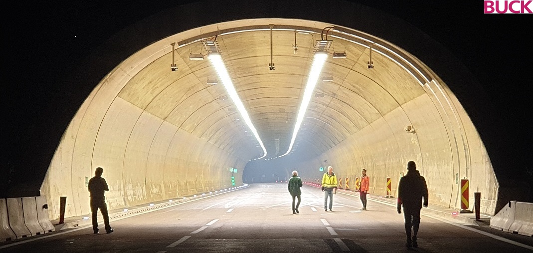 Tunnel lighting - BUCK